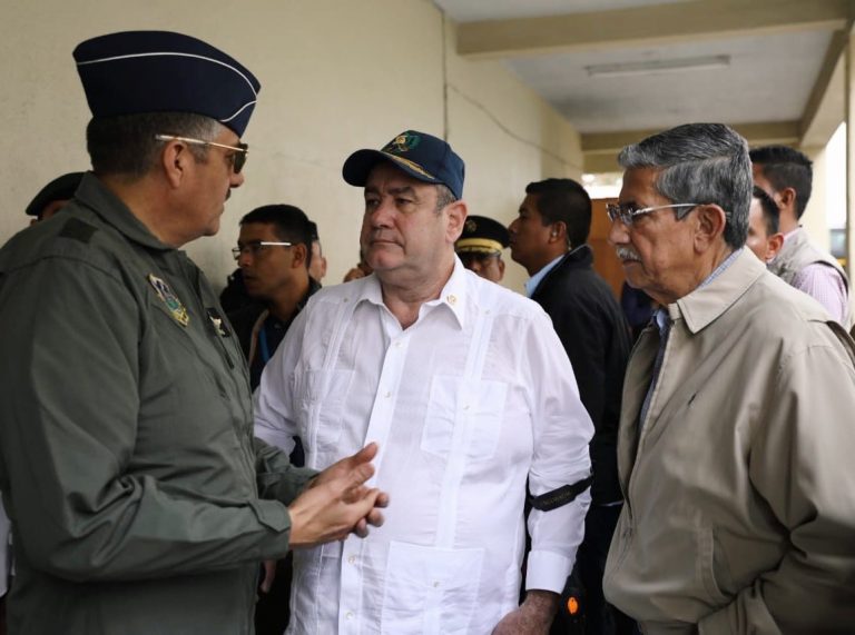 Presidente Alejandro Giammattei hace visita “sorpresa” a Comisaria 16 ...