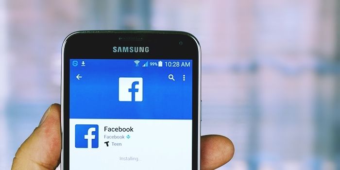 Facebook presenta un nuevo traductor para 100 idiomas - Crónica