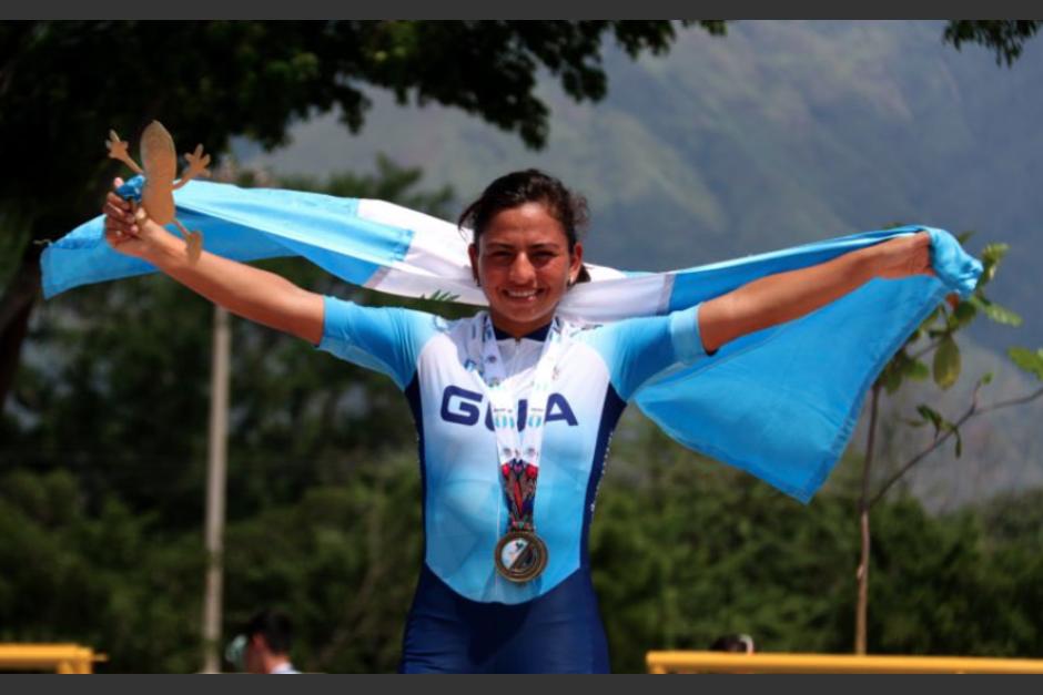 Guatemalteca Rubí Rivera, medalla de plata en Mundial de patinaje ...
