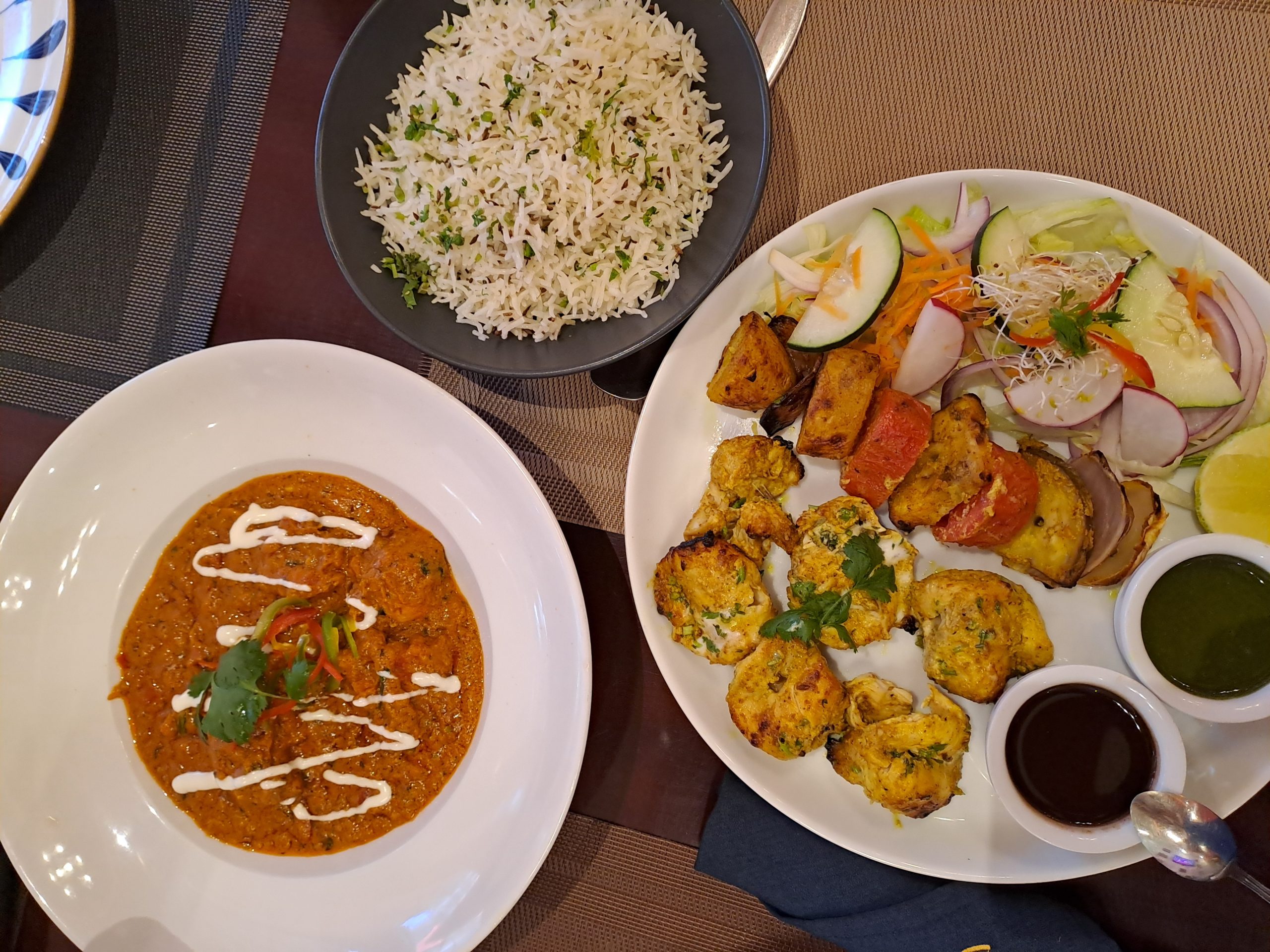 Curry & Kebab - Un espacio para conocer comida Hindú - Crónica